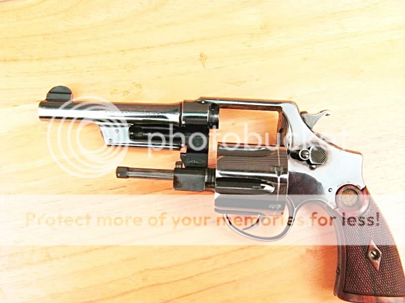 My oldest revolver, the Model of 1905 (4th) in .32-20 (post yours ...