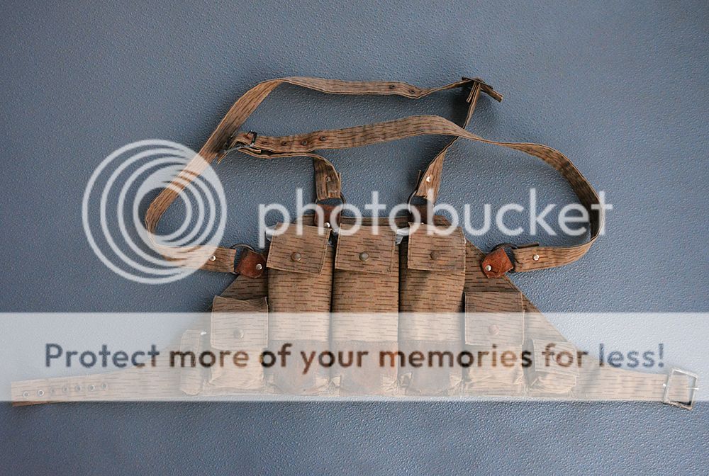 AK chest rig identification guide.